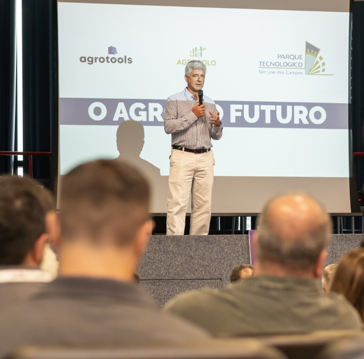 Agrotools promove debates sobre inovação no campo durante 'O Agro do ...