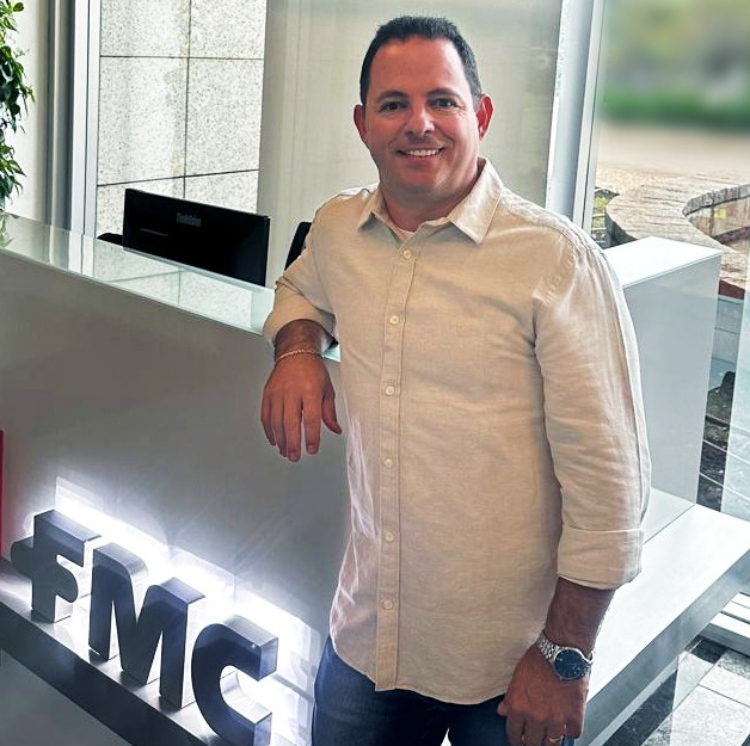 Alexandre Mezzomo de Paula é novo Diretor Comercial da FMC | Portal ...